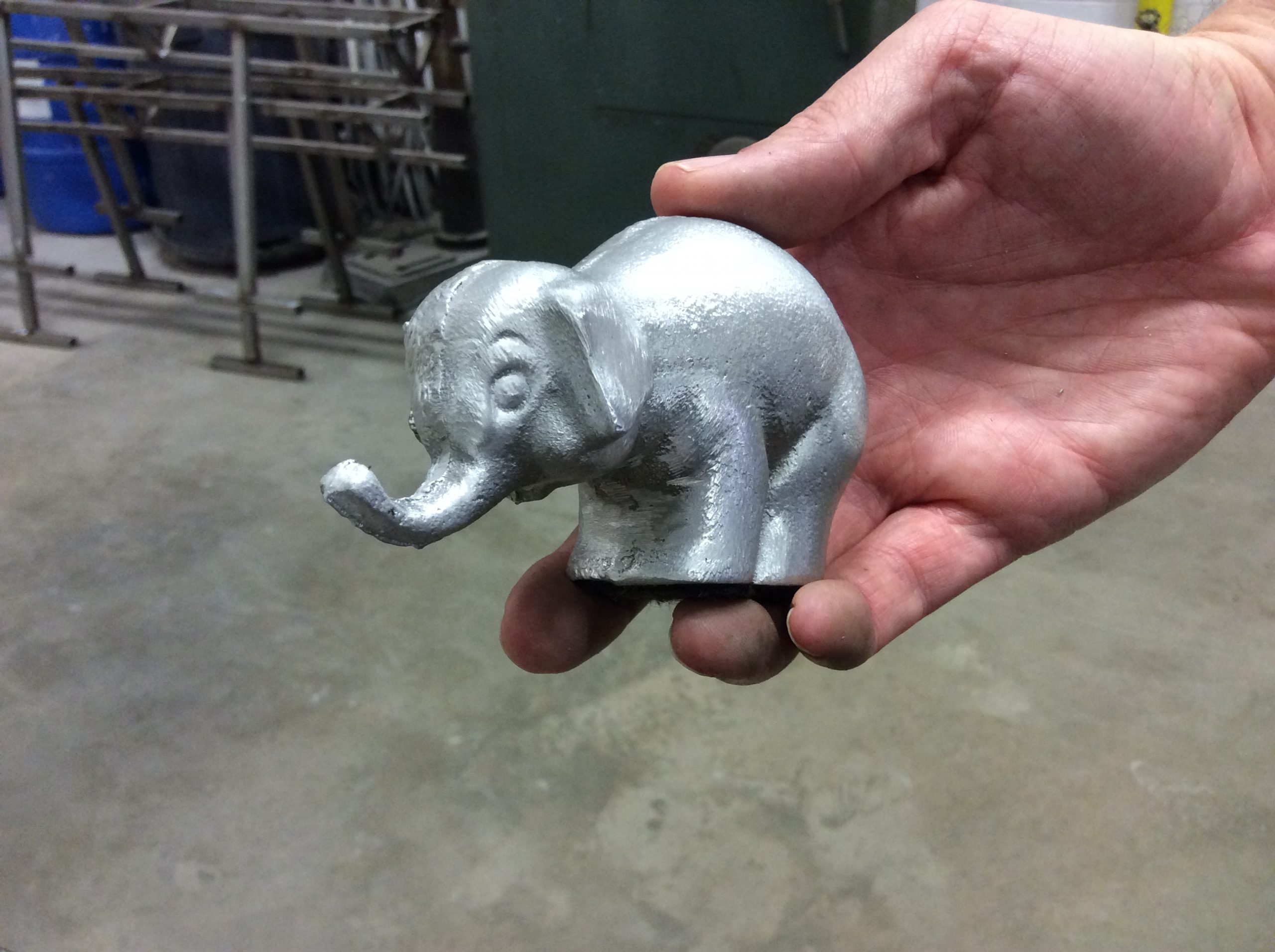 Engineering Foundry Makes Aluminum Elephants – news.eng.ua.edu | The ...